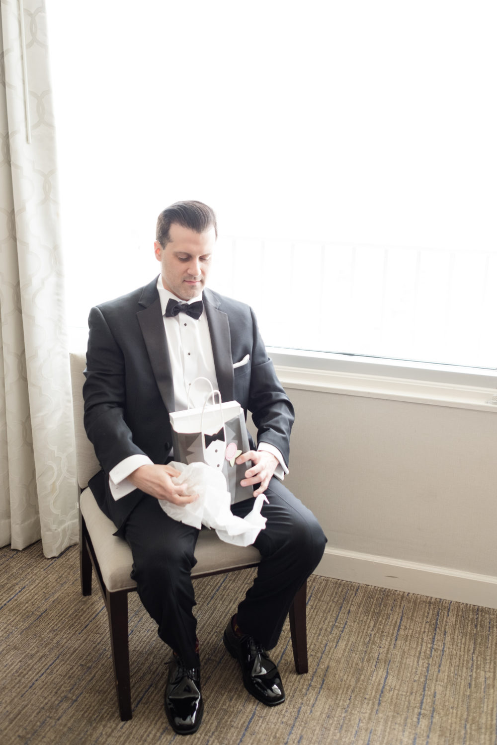Little Me and Free | Wedding Wednesday - Gifts for The Groom from The Bride